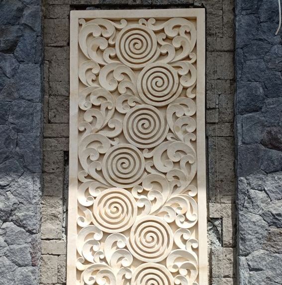 Relief Dinding Rumah dengan Batu Alam Ukir Desain Motif Baygon - Ukiran ...