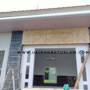 Gambaran Ukiran Dinding Daun Jaka - Ukiran Bali